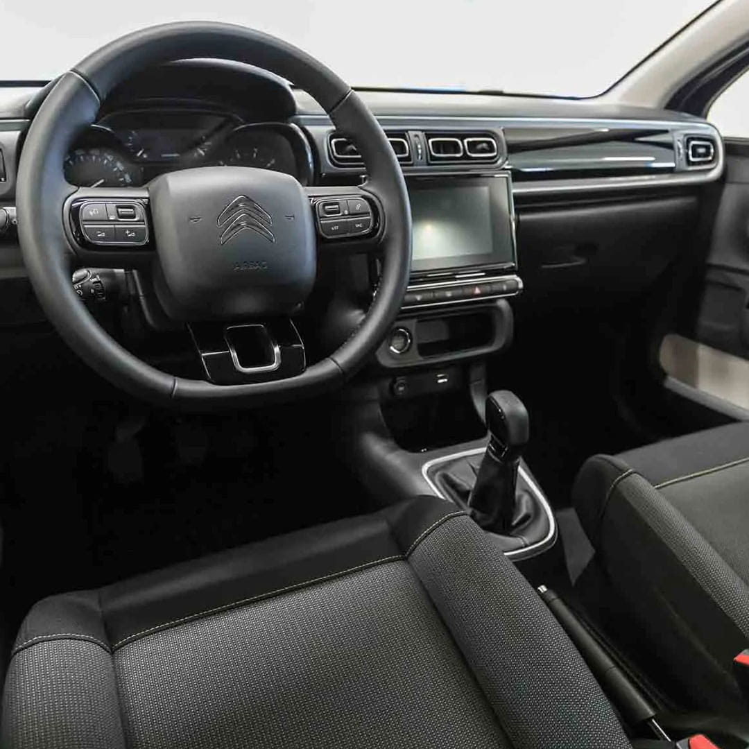 Nuova Citroën C3: interni, dimensioni e scheda tecnica