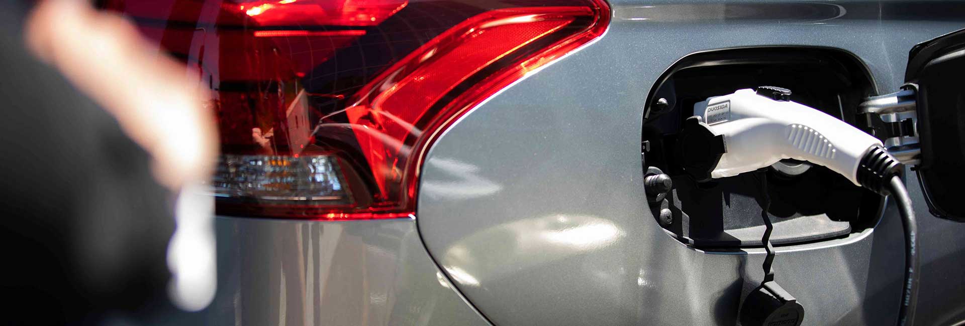 Plug-in Hybrid: cosa vuol dire? | Ayvens Italia - ex ALD & LeasePlan