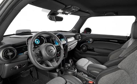 Mini Cooper Renting Preços e Especificações | Ayvens Portugal ...